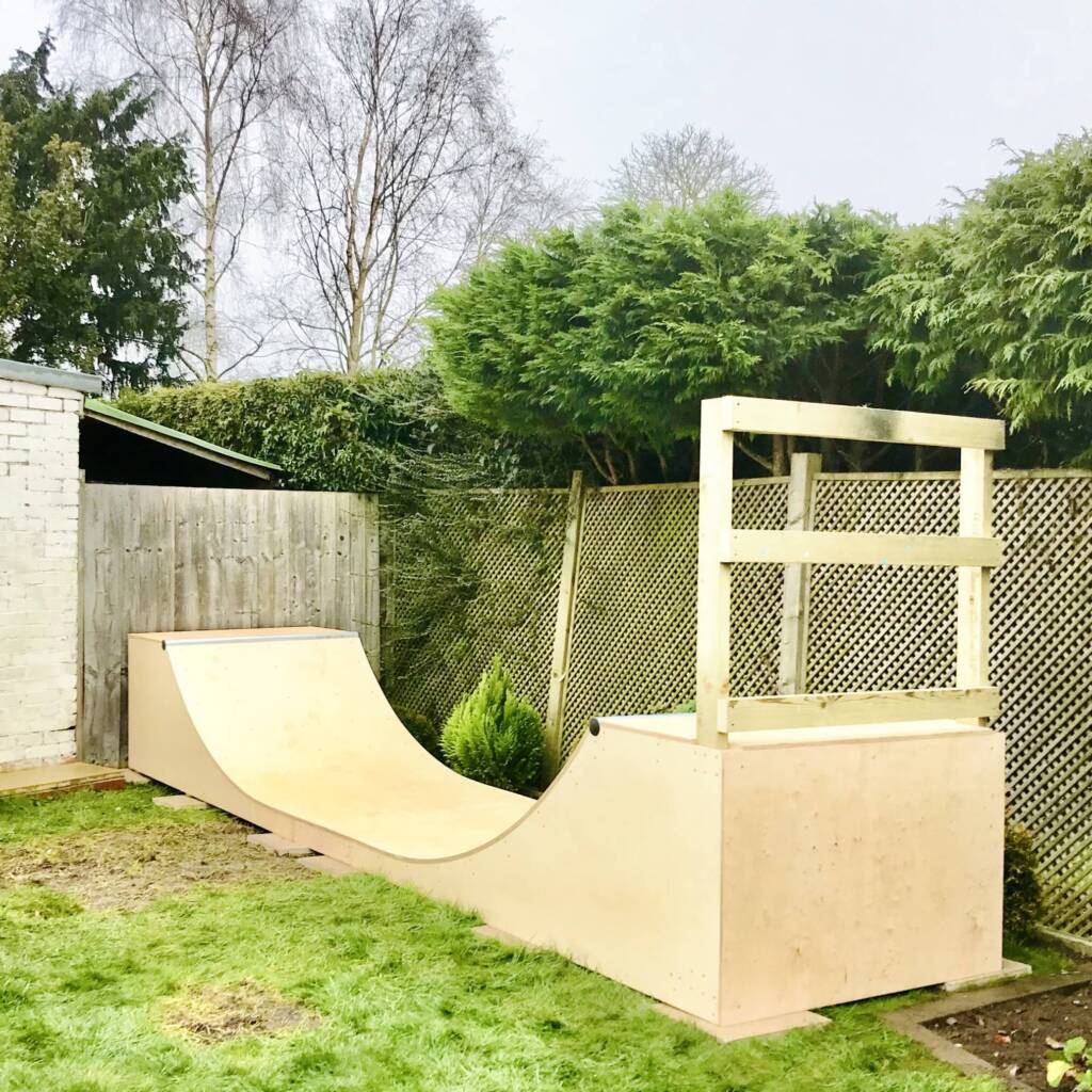3ft High x 4ft Wide Half pipe | A1 Skate Ramps